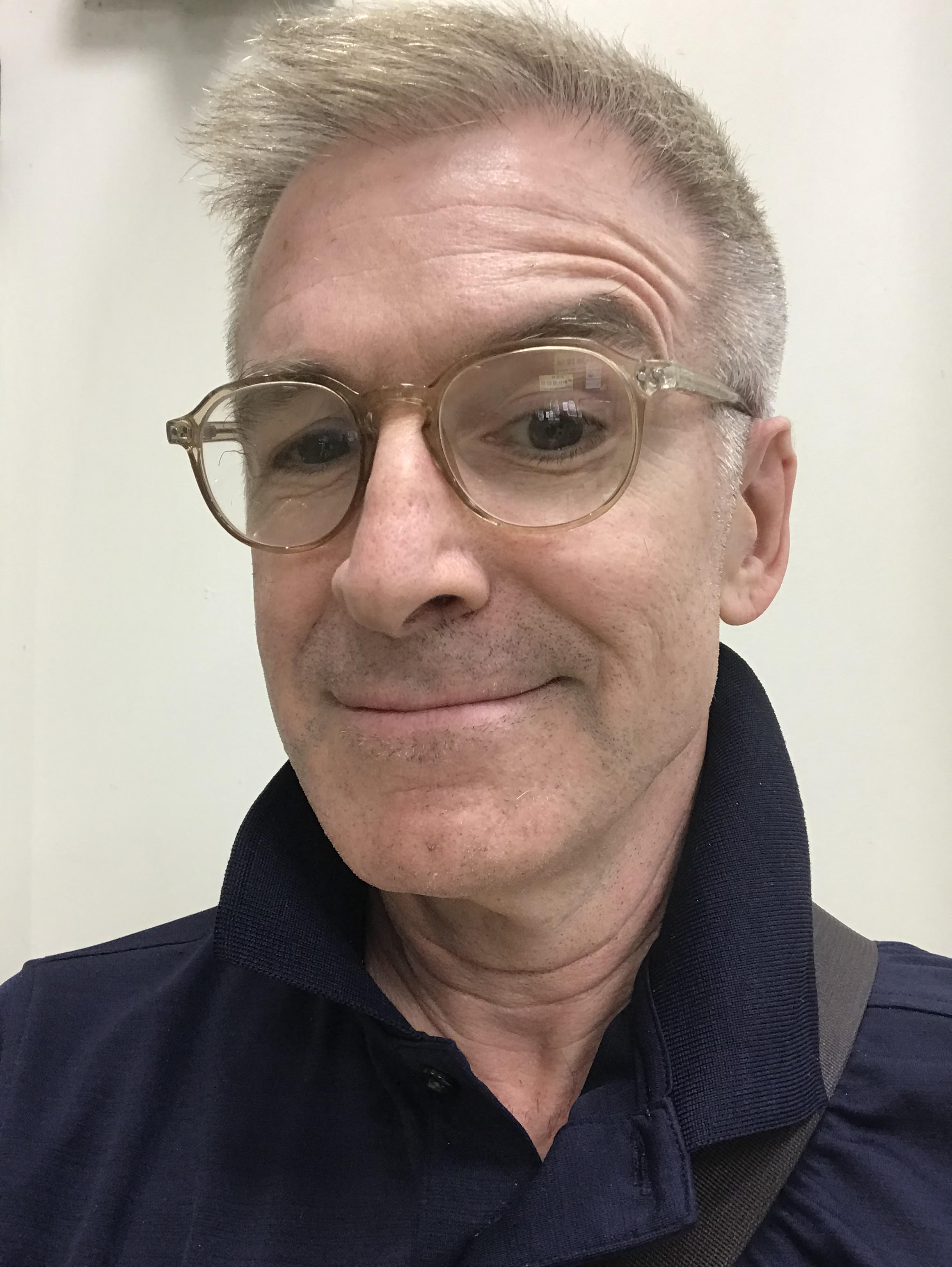 Carl Atteniese / アテニジ カール